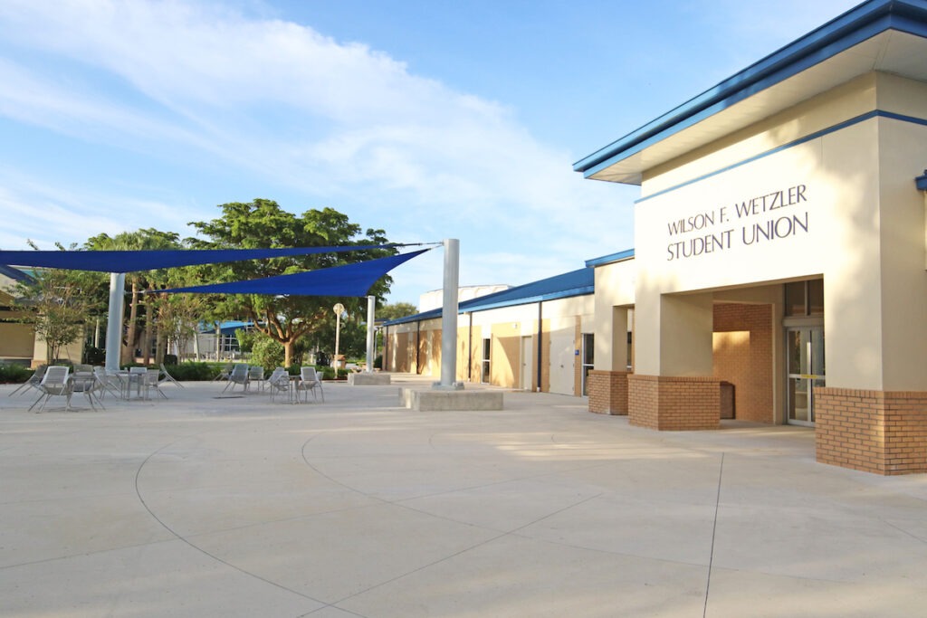 Student Life | State College of Florida, Manatee - Sarasota